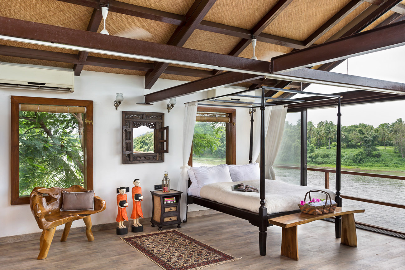 Bee Hive Room, Riverside Retreat at Anchaviyo
