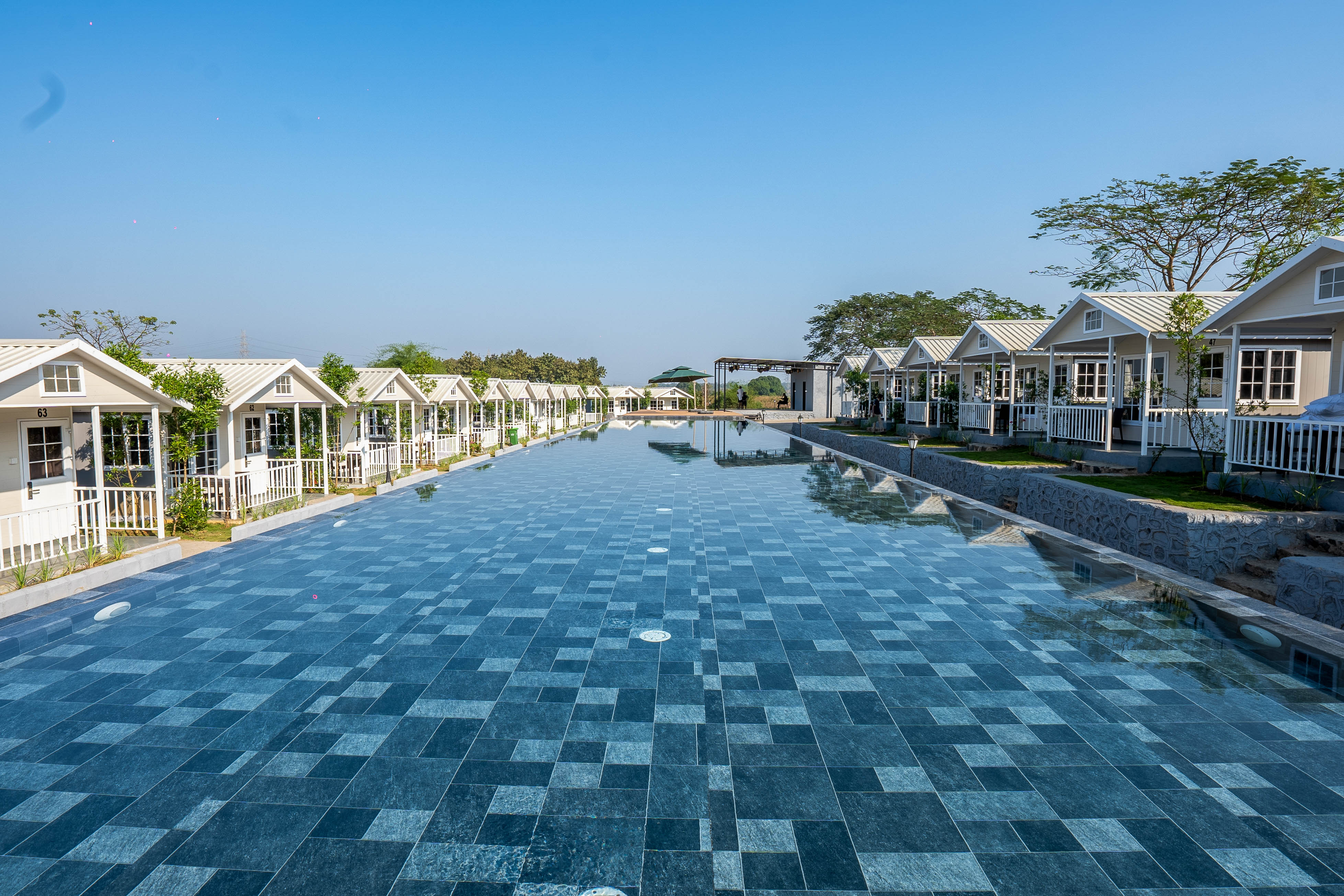 Designed stay with Serene Pond Anchaviyo